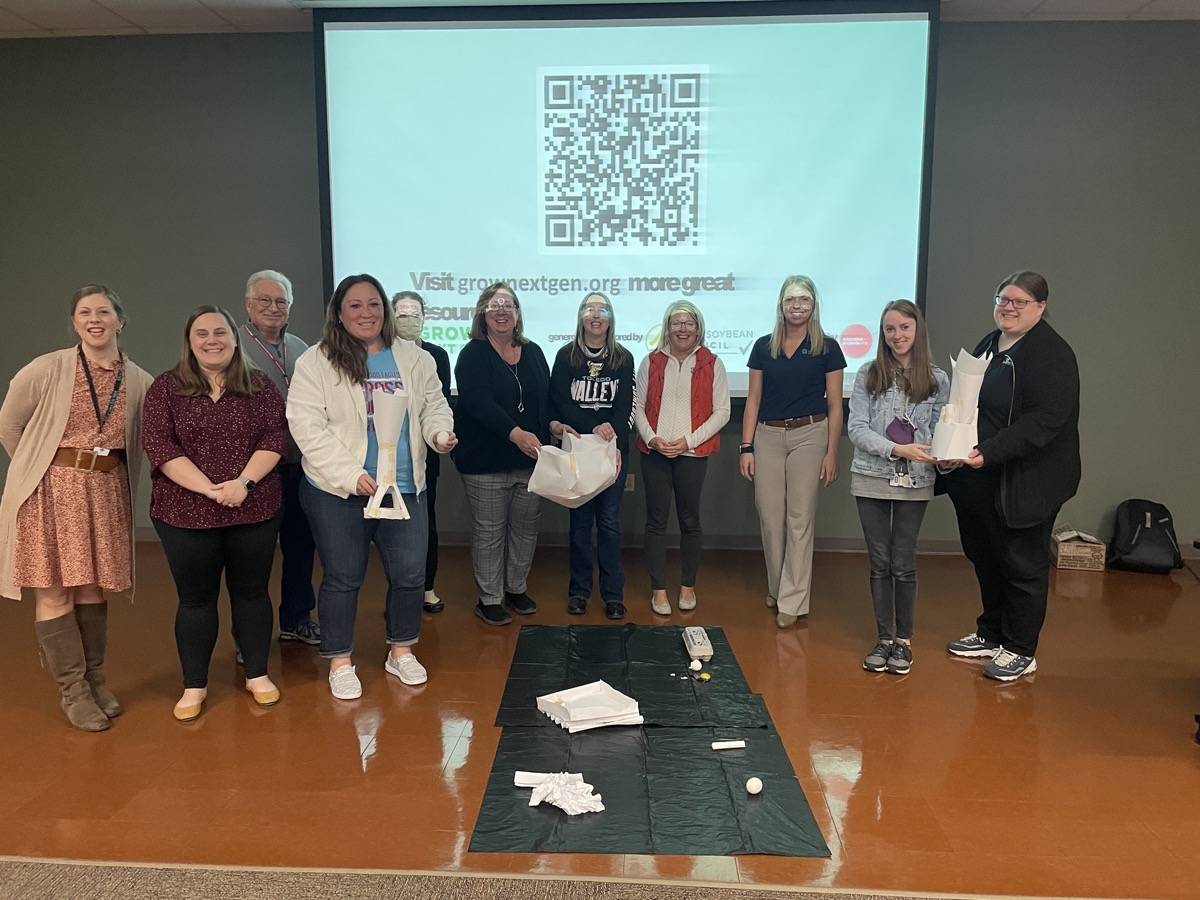 Let's make an egg catcher! — GrowNextGen