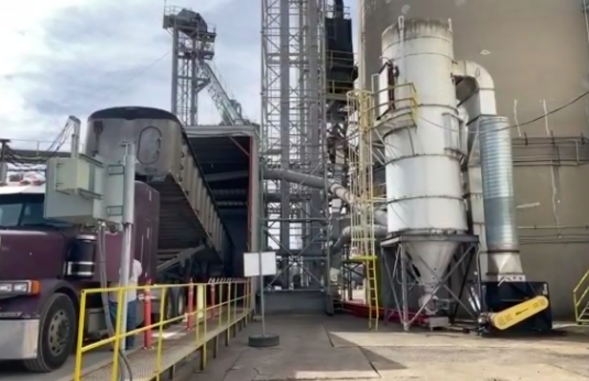 Soybeans on the Ohio River—and beyond — GrowNextGen